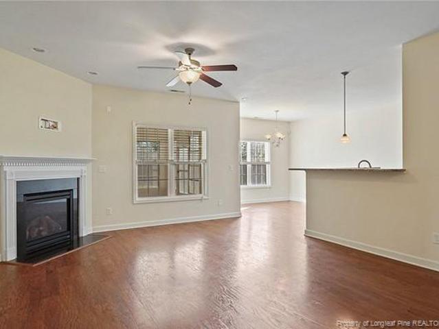 1012 Ronald Reagan Drive