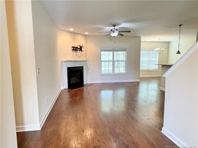 1012 Ronald Reagan Drive