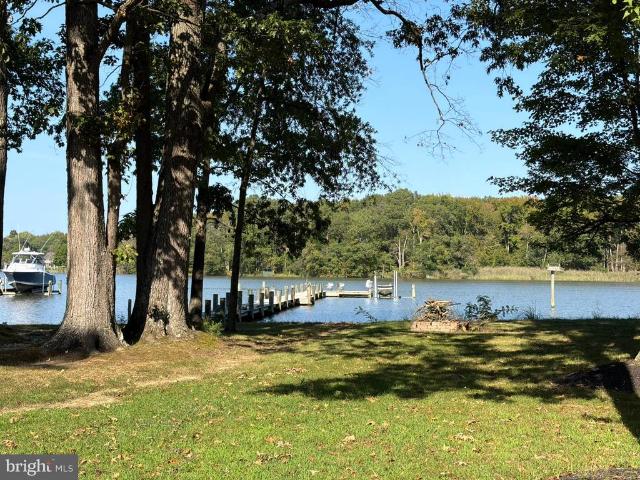 1012 S Creek View Ct