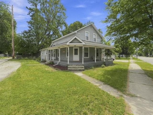 1012 S Main St, Goshen, IN 46526