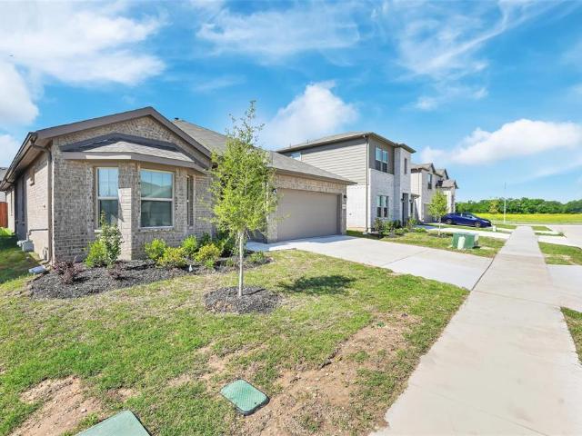 1012 Southwark Drive