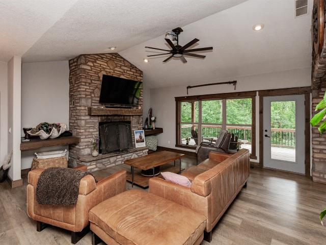 1012 Terrace Court