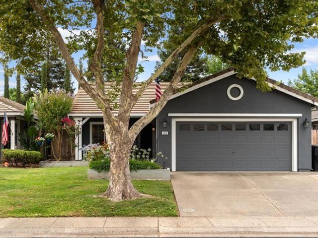 1012 Vanston Way, Roseville, CA 95747