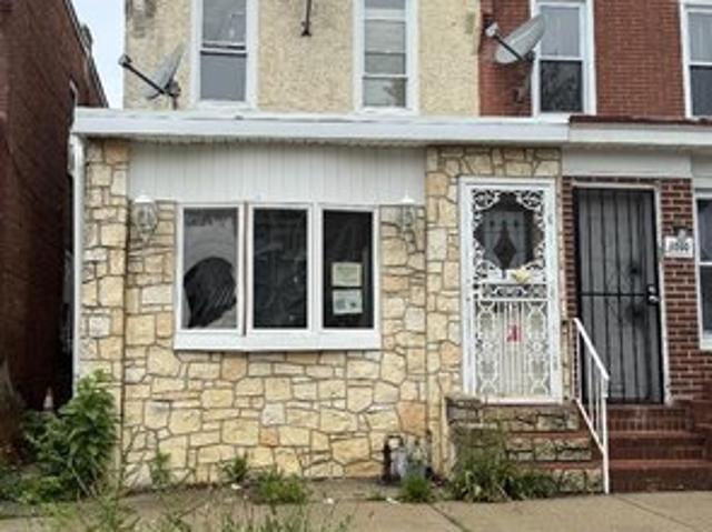 1012 W 8th St, Chester, PA 19013