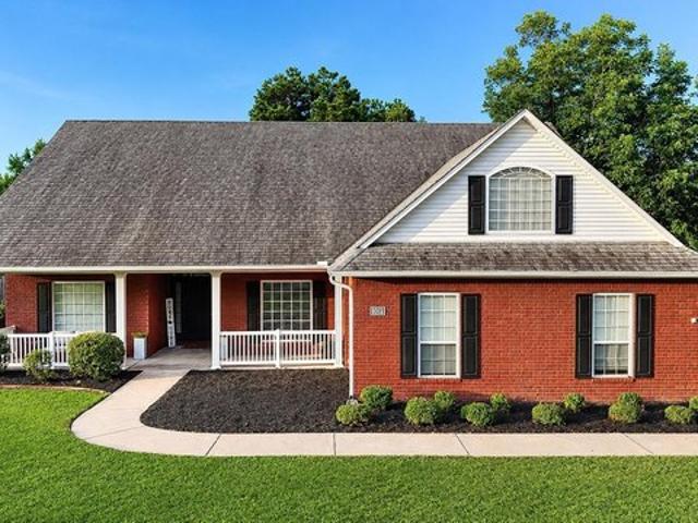 1012 W Holland Ave, White Hall, AR 71602