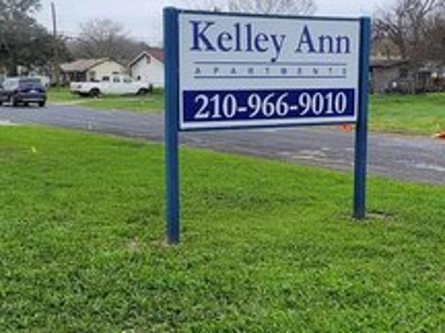 1012 1 E Ware Blvd, San Antonio, TX 78214