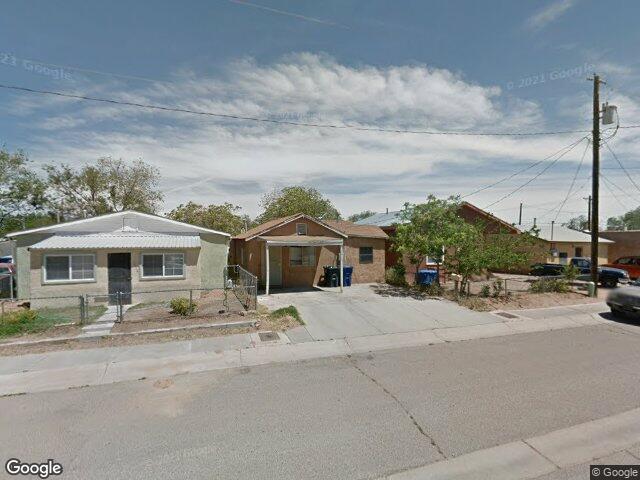 1012 21st St NW, Albuquerque, NM 87104