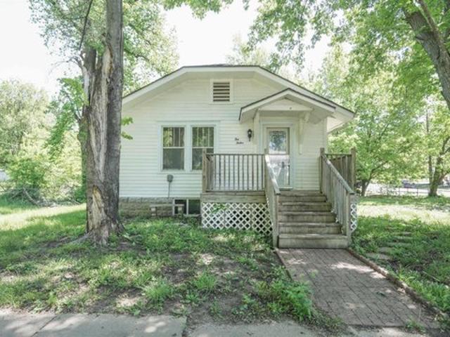1012 2nd Ave W, Horton, KS 66439