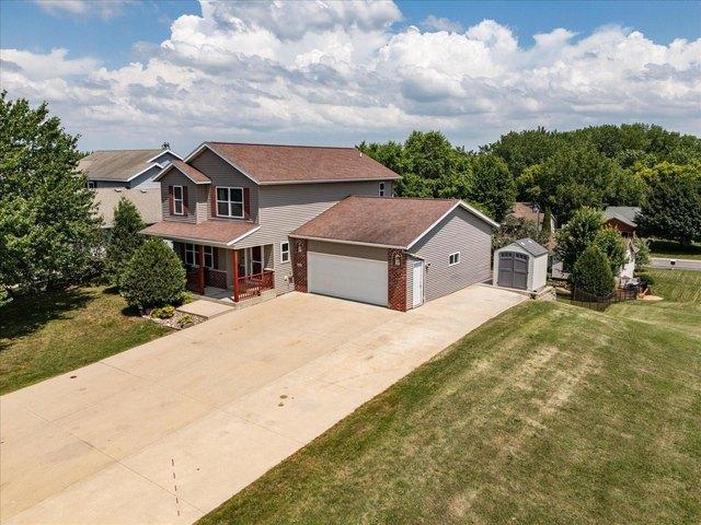 1012 3rd Ave NE, Byron, MN 55920
