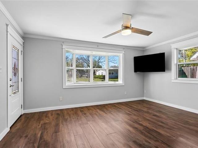 10133 Stephen Drive