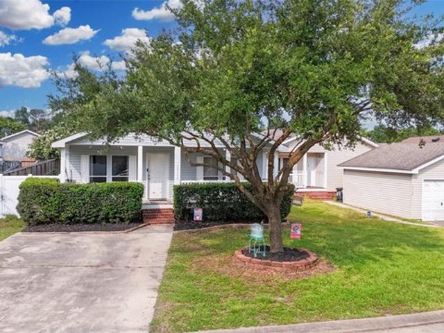 10130 Summerberry Ln, Tomball, TX 77375