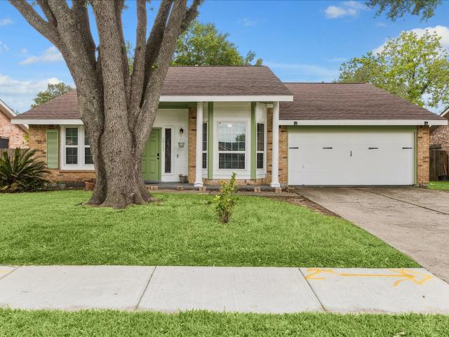 10131 Golden Sunshine Dr, Houston, TX 77064 | MLS #85436