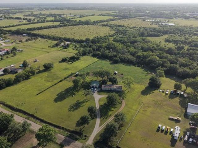 10131 SW Eagle Rd, Augusta, KS 67010