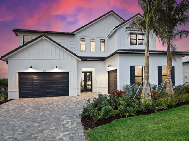 10132 Amara Ranch Dr, Lake Worth, FL 33449