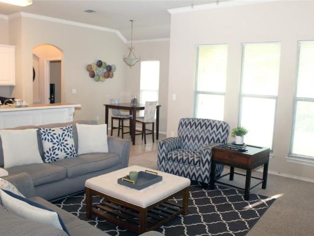 10137 Canyon Oaks Drive