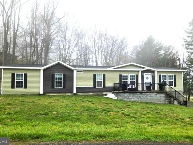 10134 Piney Mountain Rd SW, Frostburg, MD 21532