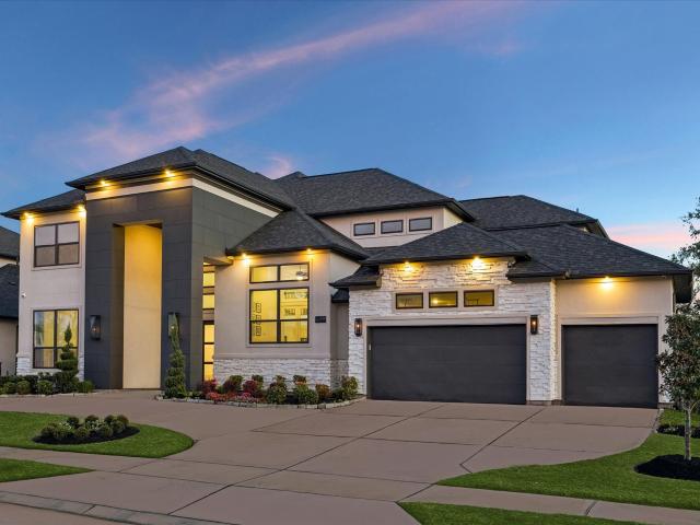 10134 Regatta Shore Drive