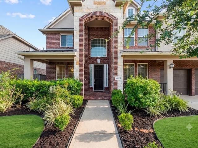 10135 Cypress Path