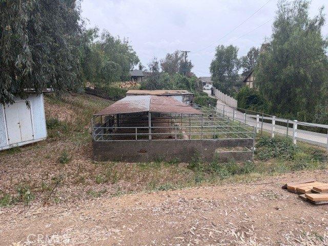 10136 McBroom St, Sunland, CA 91040