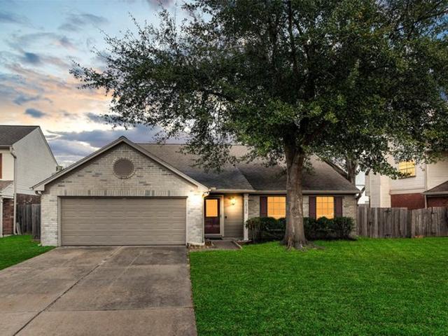 10138 Prospect Hill Dr, Houston, TX 77064