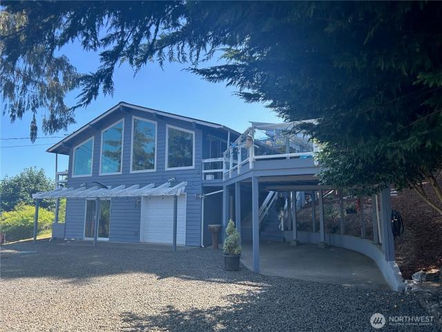 10138 Steamboat Island Road NW