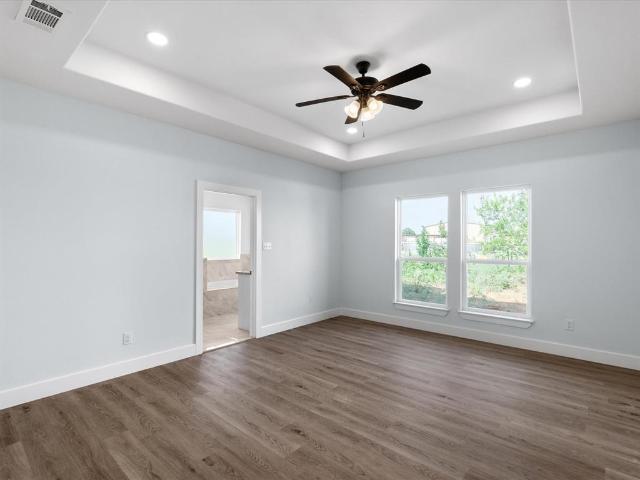 1013 Magnolia Ct, Springtown, TX 76082 | MLS #21331