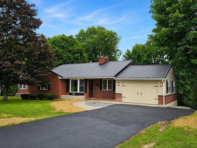 1013 Meador St, Princeton, WV 24740