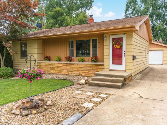 1013 N Walnut Street