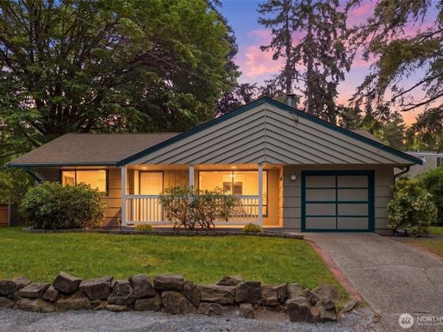 1013 NE 126th St, Seattle, WA 98125