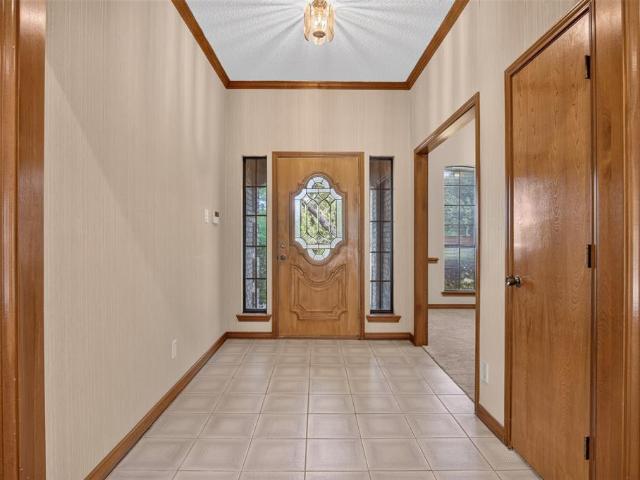 1013 Alamo Drive