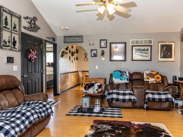 1013 Alexandria Drive