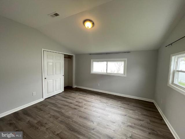 1013 Anchor Way