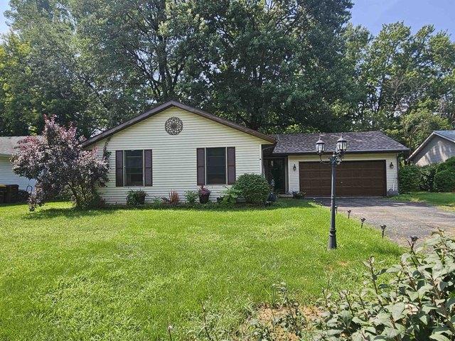 1013 Arnold Ave, Rockford, IL 61108