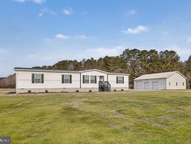 1013 Buck Harbor Rd, Pocomoke City, MD 21851