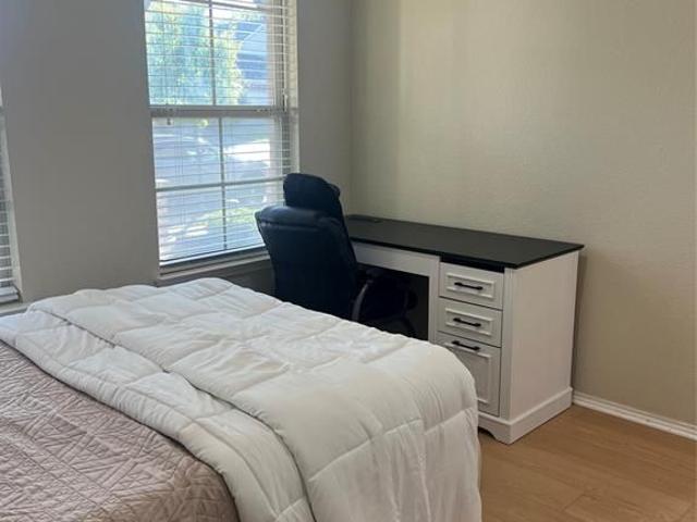 1013 Bruni Court, Aubrey, US, TX