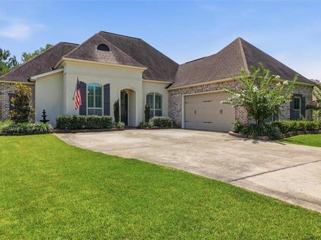 1013 Cypress Crossing Dr, Madisonville, LA 70447