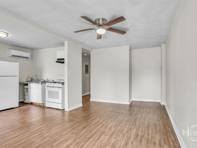 1013 Carroll St, Savannah, GA 31415 | MLS #SA352102