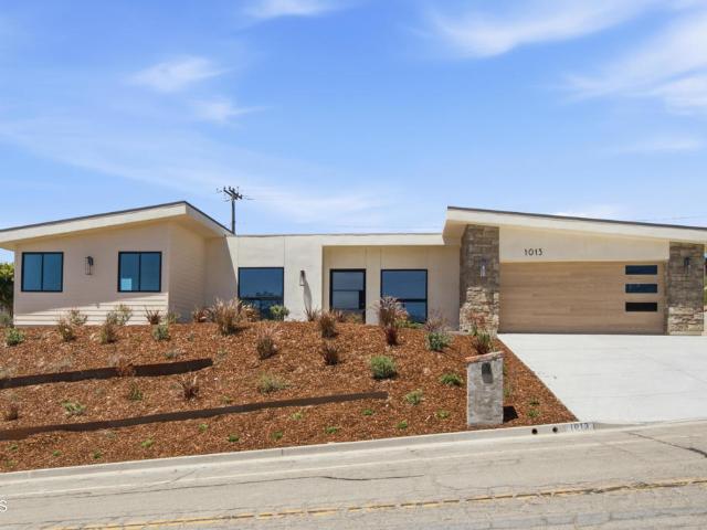 1013 Colina Vista