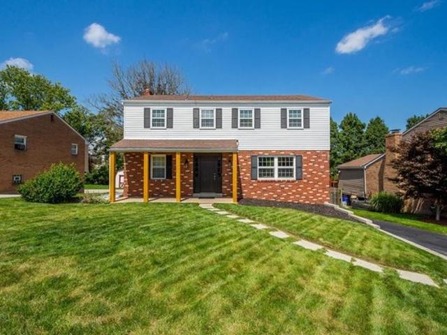 1013 Dana Dr, West Mifflin, PA 15122