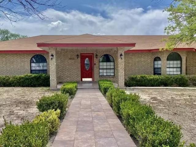 1013 E Bean, Del Rio, TX 78840