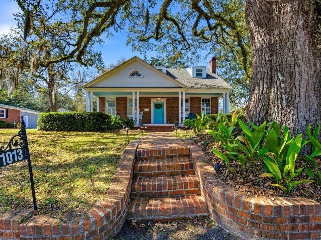 1013 Elm St, Conway, SC 29526 | MLS #2606 | Compass