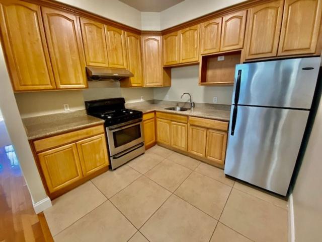 1013 Fair Oaks Ave. 2 Bedroom Apartment for Rent at 1013 Fair Oaks Ave, Alameda, CA 94501