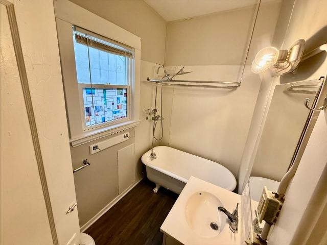 1013 Fremont Ave NW 2 Bedroom Apartment for Rent at 1013 Fremont Ave Nw, Grand Rapids, MI 49504 West Grand