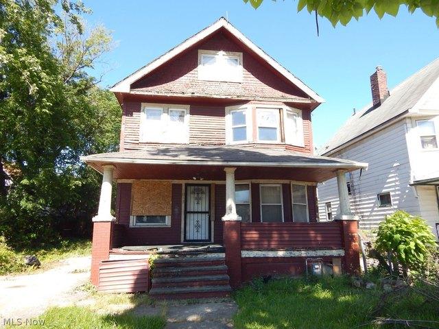 1013 Galewood Dr, Cleveland, OH 44110