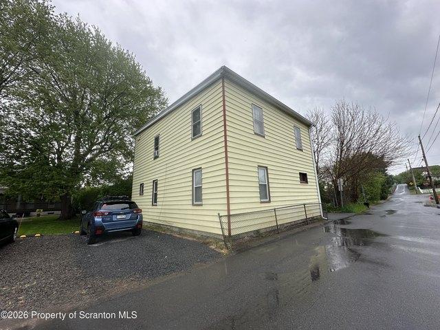 1013 Grant Ct Unit Rear, Dickson City, PA 18519