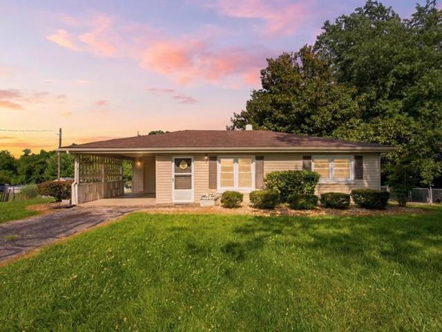 1013 Green Hills Dr, Richmond, KY 40475