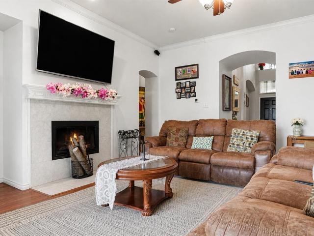 1013 Hampstead Drive