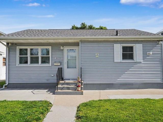 1013 Hawthorne Ave, Waterloo, IA 50702