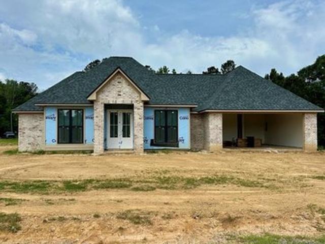 1013 Henry Lee Dr, McComb, MS 39648