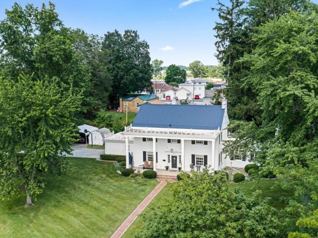1013 Highland Court